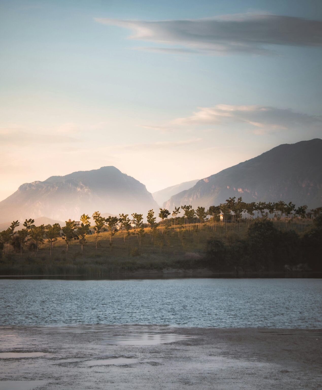 Wat te doen in Tirana? Top 10 activiteiten - Albanië Vakantie Gids
